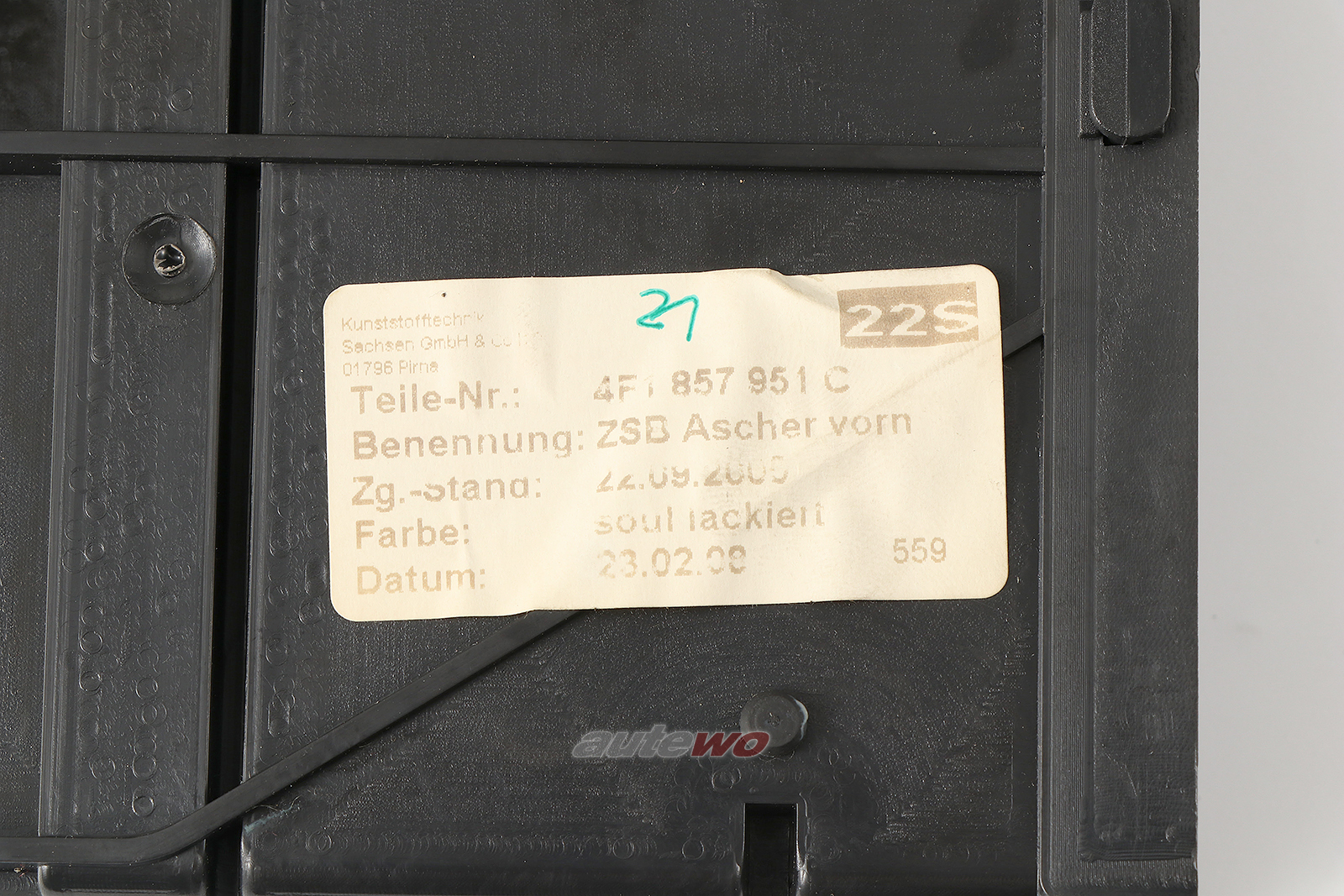 4F1857951C 4F1857967L Audi A6/S6/RS6 4F/C6 Aschenbecher mit Deckel ...