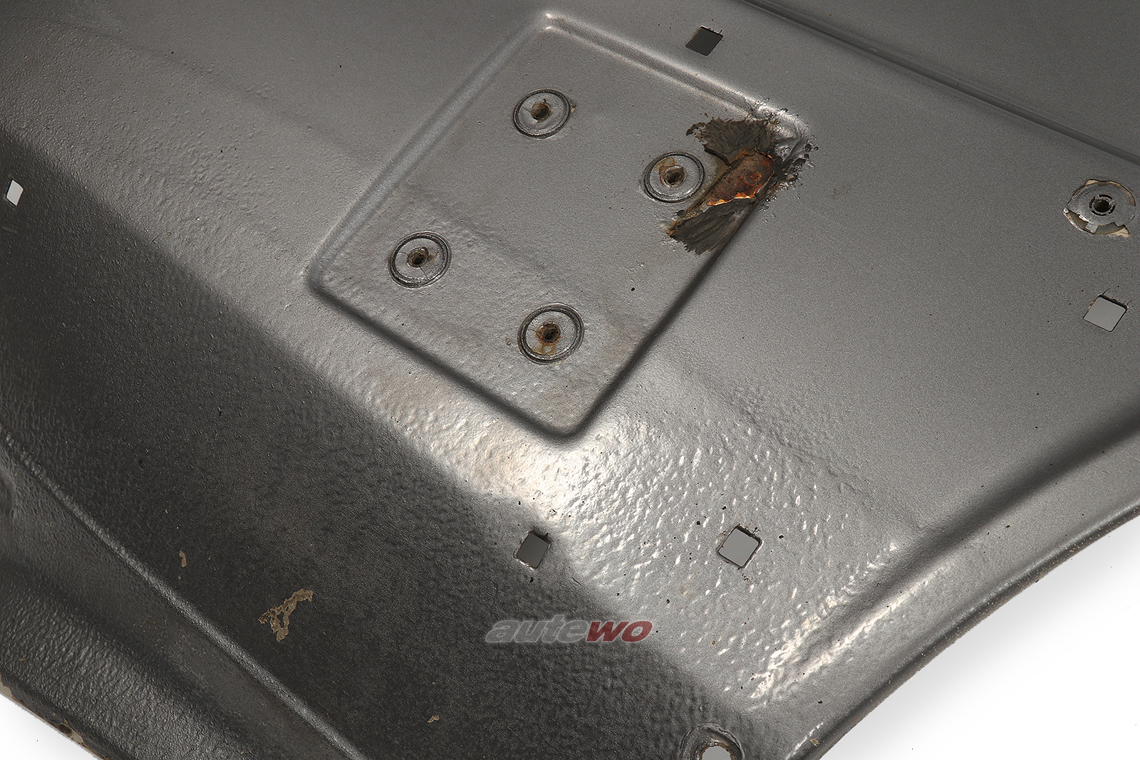 811821021L Audi 80/Coupe Typ 81/85 Kotflügel Vorne Links Vorfacelift ...