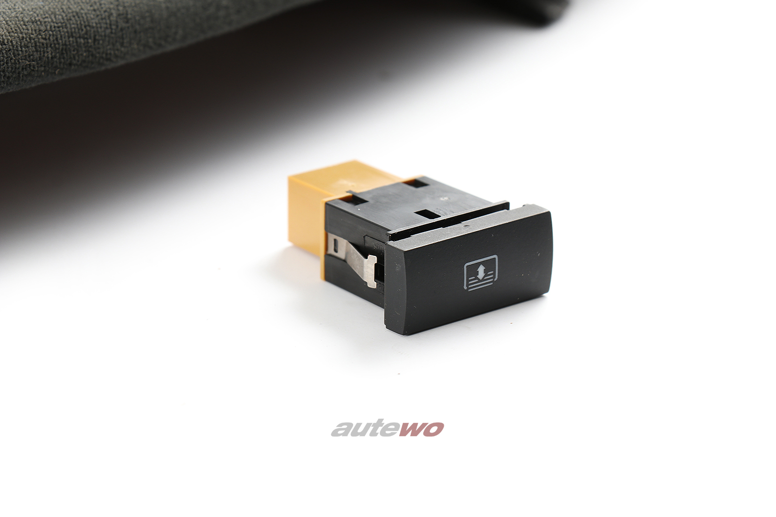 4F5861325 Audi A6/S6/RS6 4F/C6 Limousine Hutablage + Sonnenrollo ...