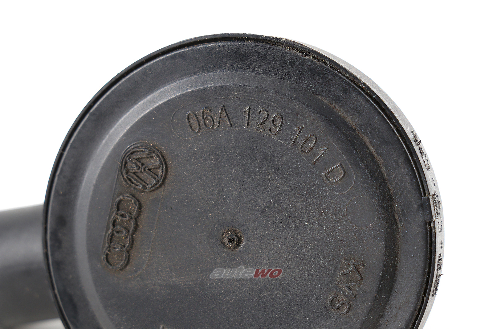 06A129101D NEU Audi S3 8L/A4 B5/8E/A6 4B/TT 8N 1.8l Druckregelventil ...