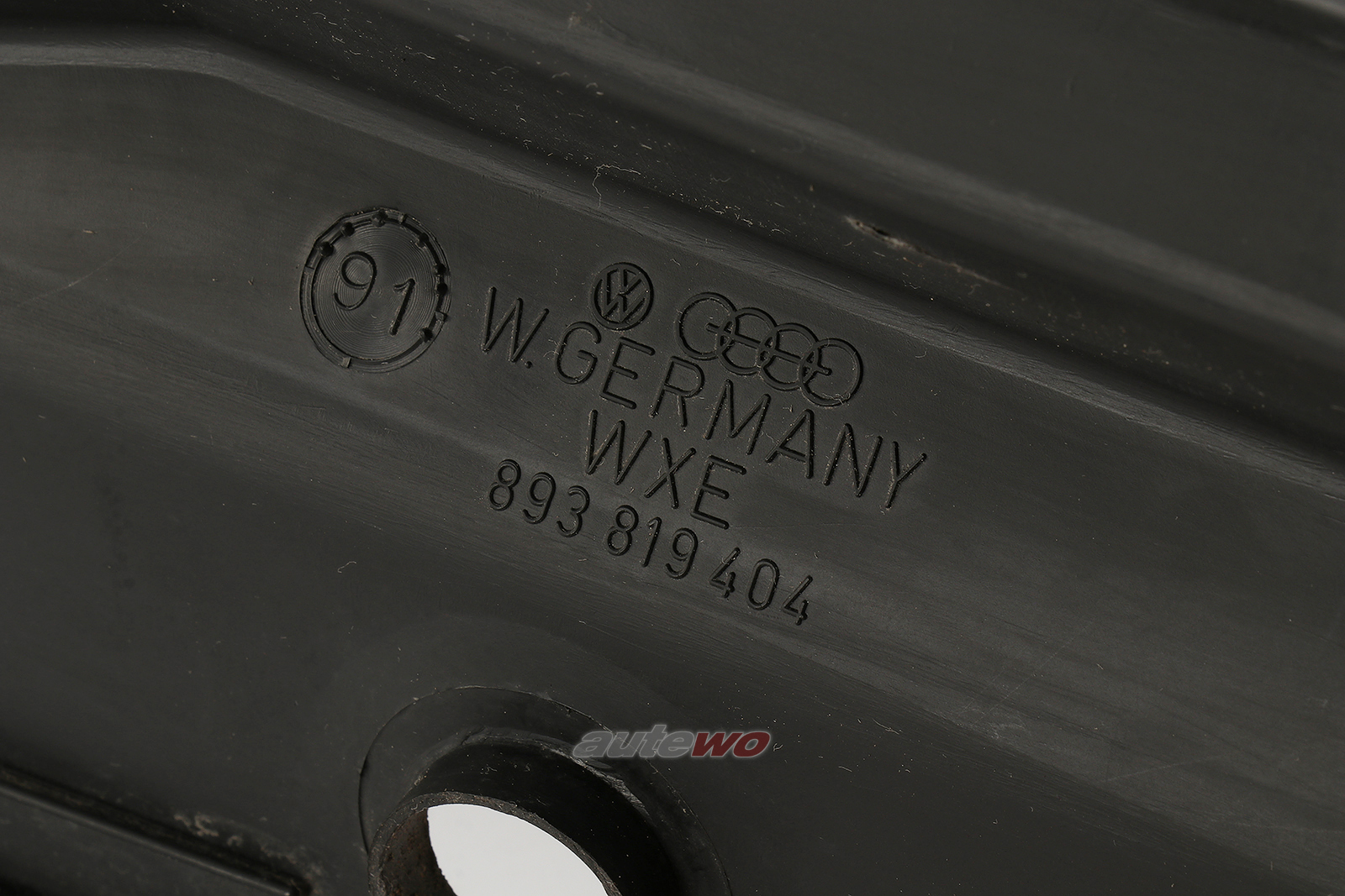 893819404 Audi 80/90/Coupe Typ 89/B4/S2/RS2 Windlauf/Wasserabweiser ...