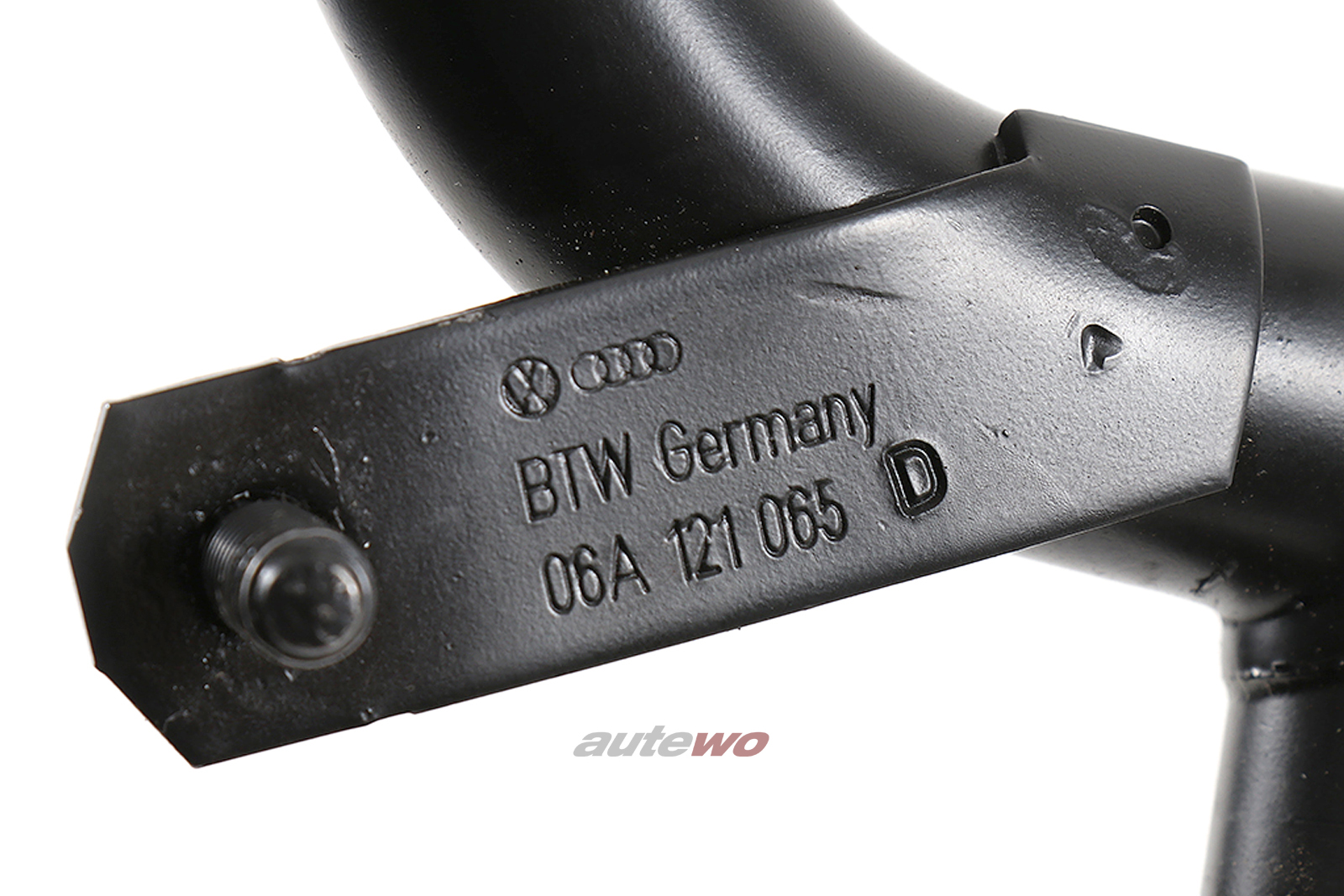 06A121065D Audi/Seat/Skoda/VW A3 8L/Golf 1.6l Kühlmittelrohr ...