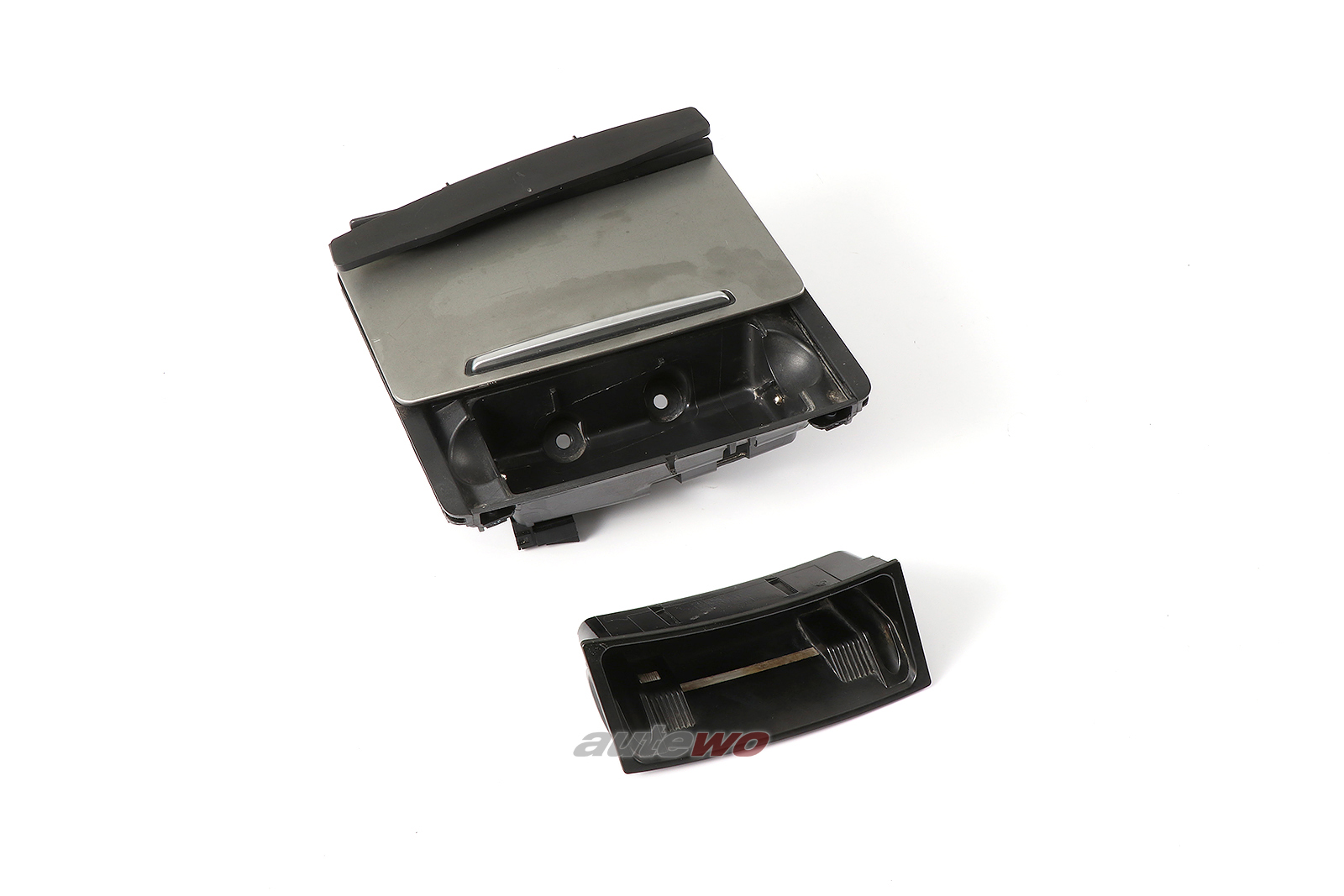 4F1857951C 4F1857967L Audi A6/S6/RS6 4F/C6 Aschenbecher mit Deckel ...